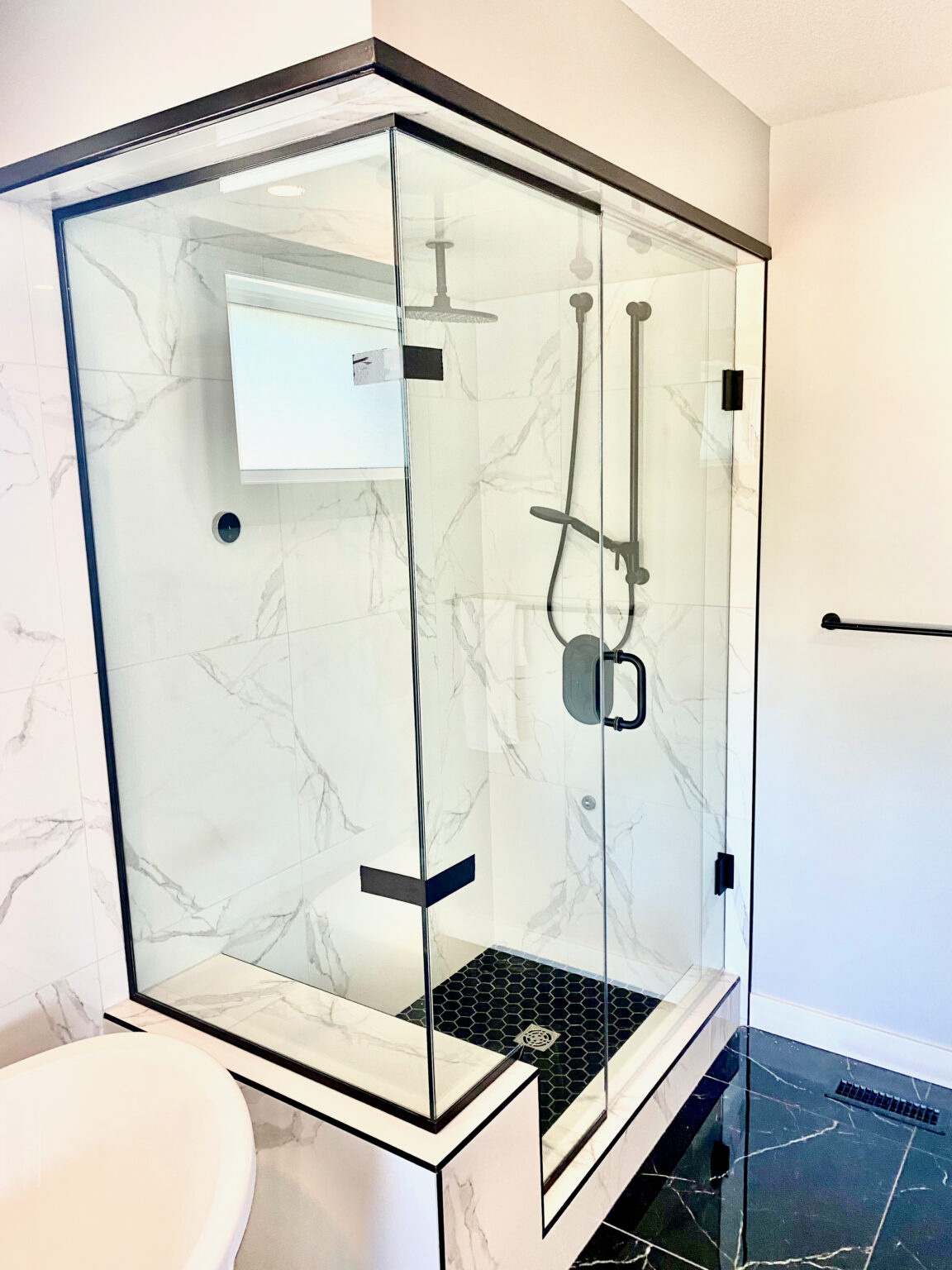 Clearview Glass Service – Clearview Glass is a trusted and ...